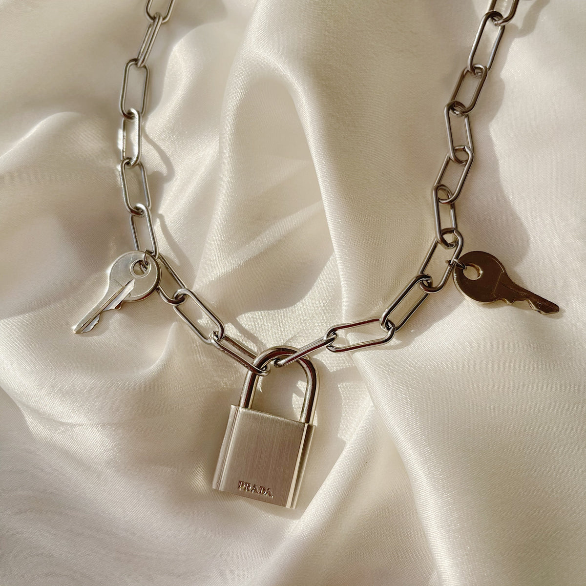 HIJABS – Salam & Co.